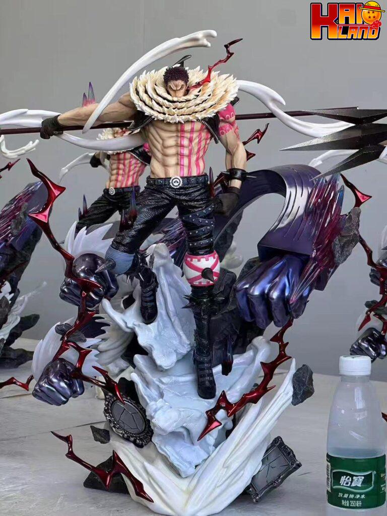 One Piece Water Bear Studio Charlotte Katakuri Resin Statue - Kaioland