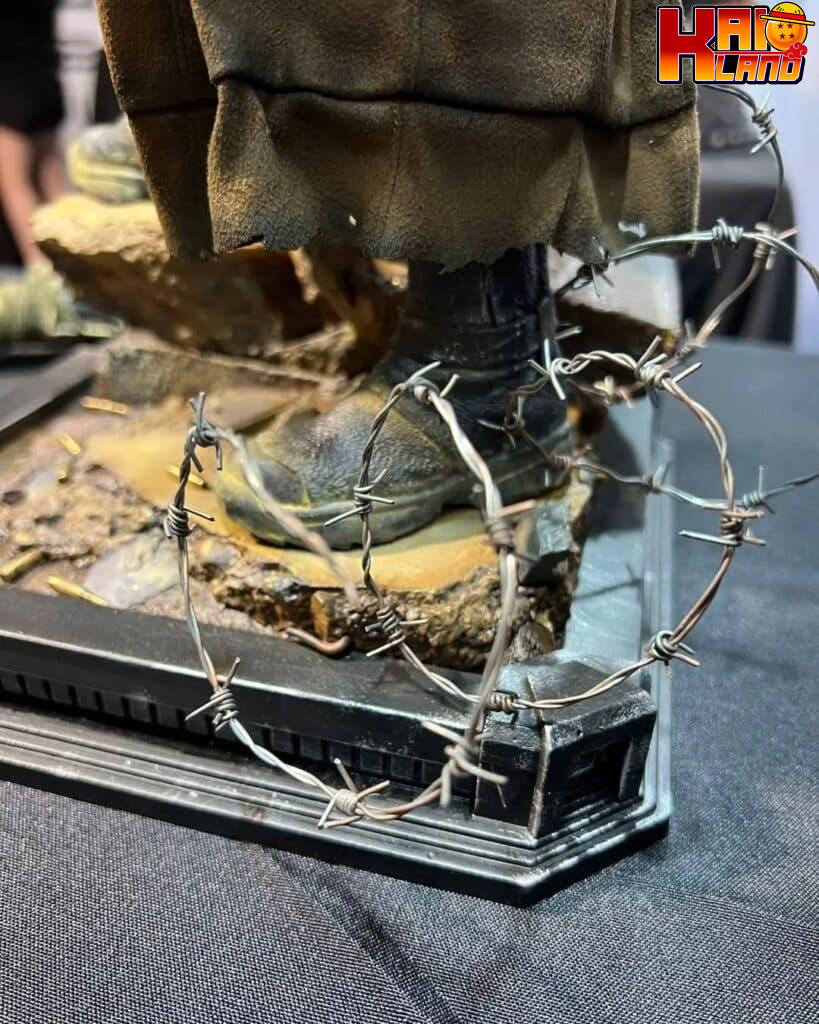 DC Comics Queen Studio Knightmare Batman Licensed Resin Statue - Kaioland